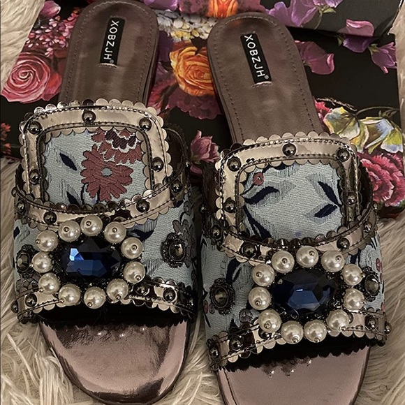 Shoes | Nwt Shoes Designer Luxury Flat Rhinestone Slides Sandals ...